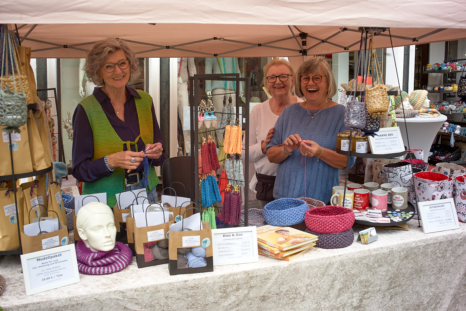 KREATIVMARKT WURDE GUT ANGENOMMEN