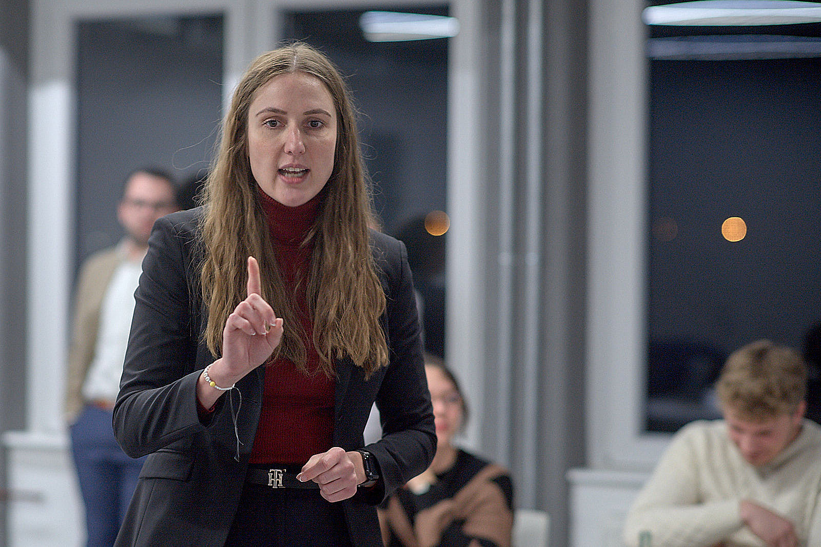 FDP ZIEHT ERNEUT MIT ANNA NEUMANN IN DEN BUNDESTAGSWAHLKAMPF | RuhrkanalNEWS®